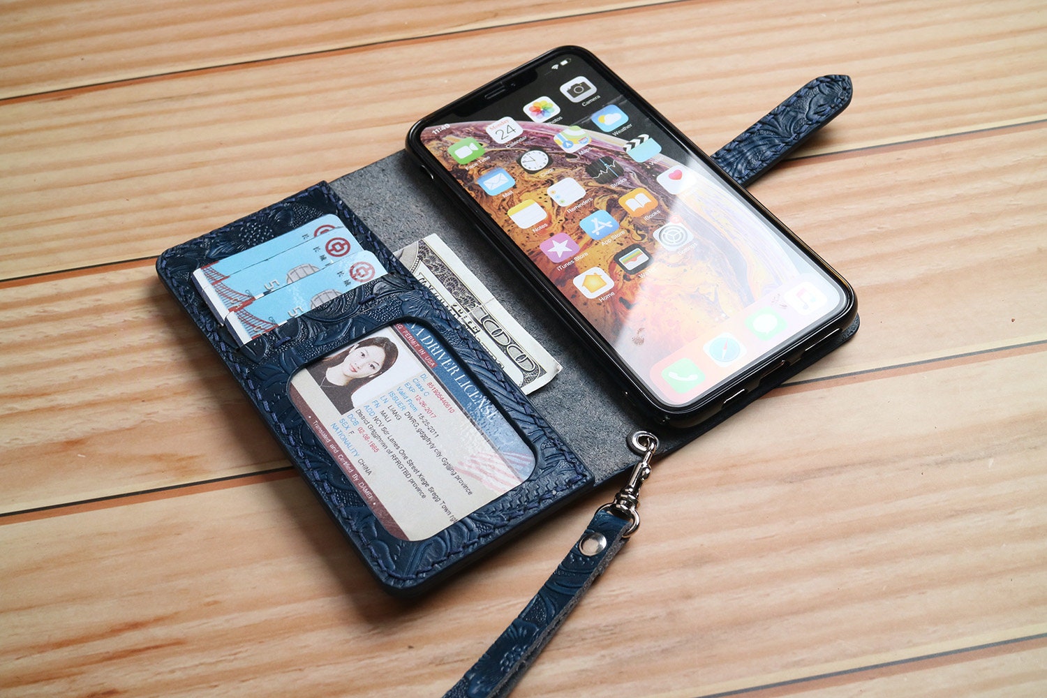 Wristlet Leather iPhone 16e 16 15 Plus 15 Pro Max 14 Pro Max 14 Plus 13 ...