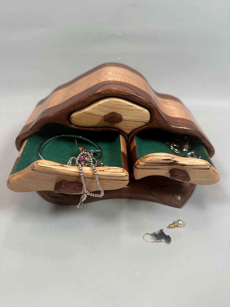 Bonsai Tree Jewelry Box: Walnut, Oak and Spalted Maple Trinket/band Saw ...