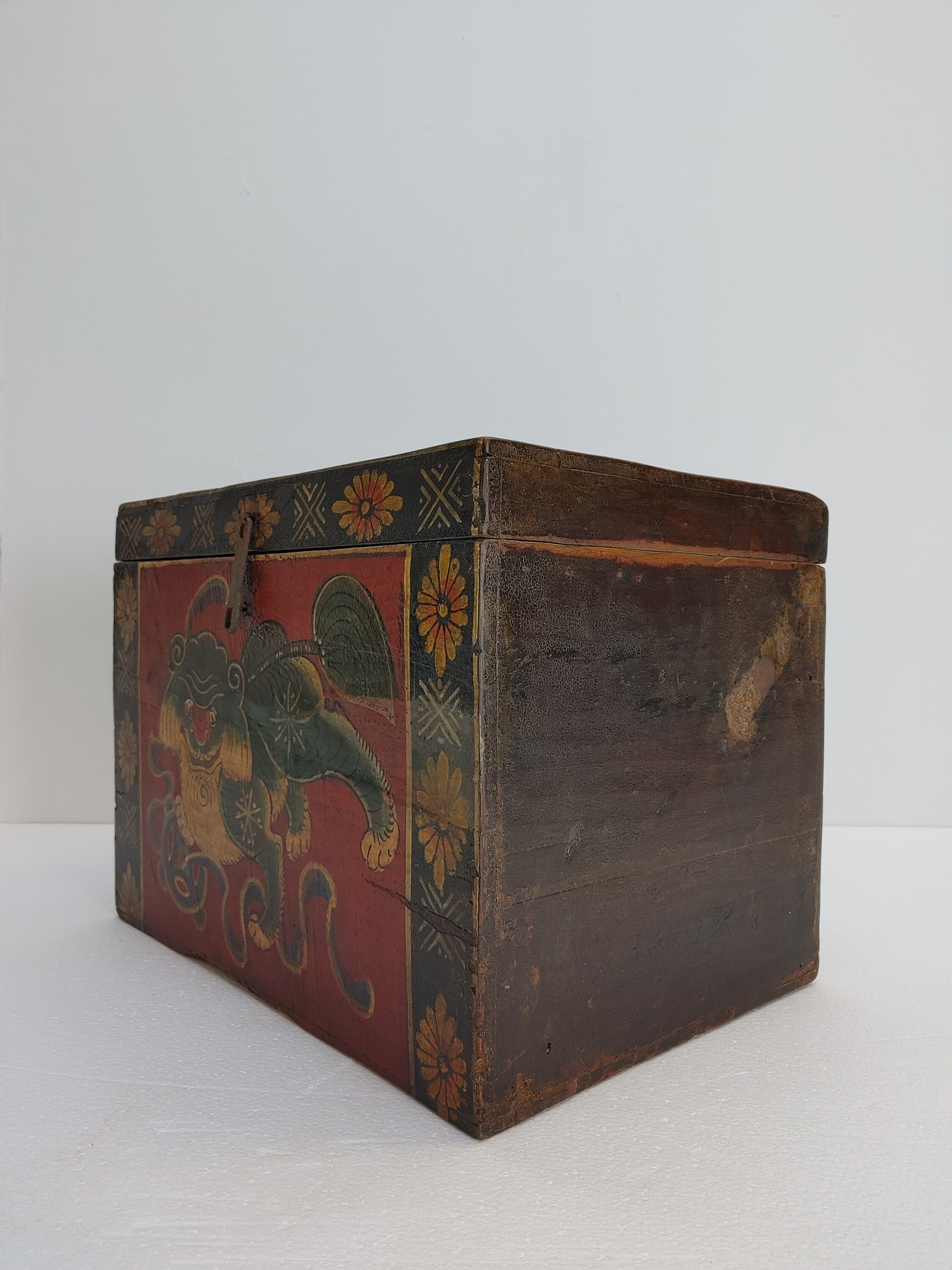 Chinese Antique Wedding Chest/box W / Hand-painted 04264 - Etsy Canada