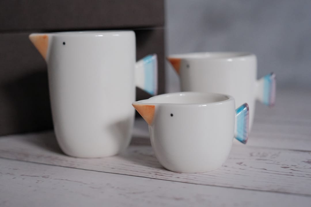 Trio Tori Japanese Hasami-yaki Bird Teacup Set/ Sake Shot Glasses Set ...