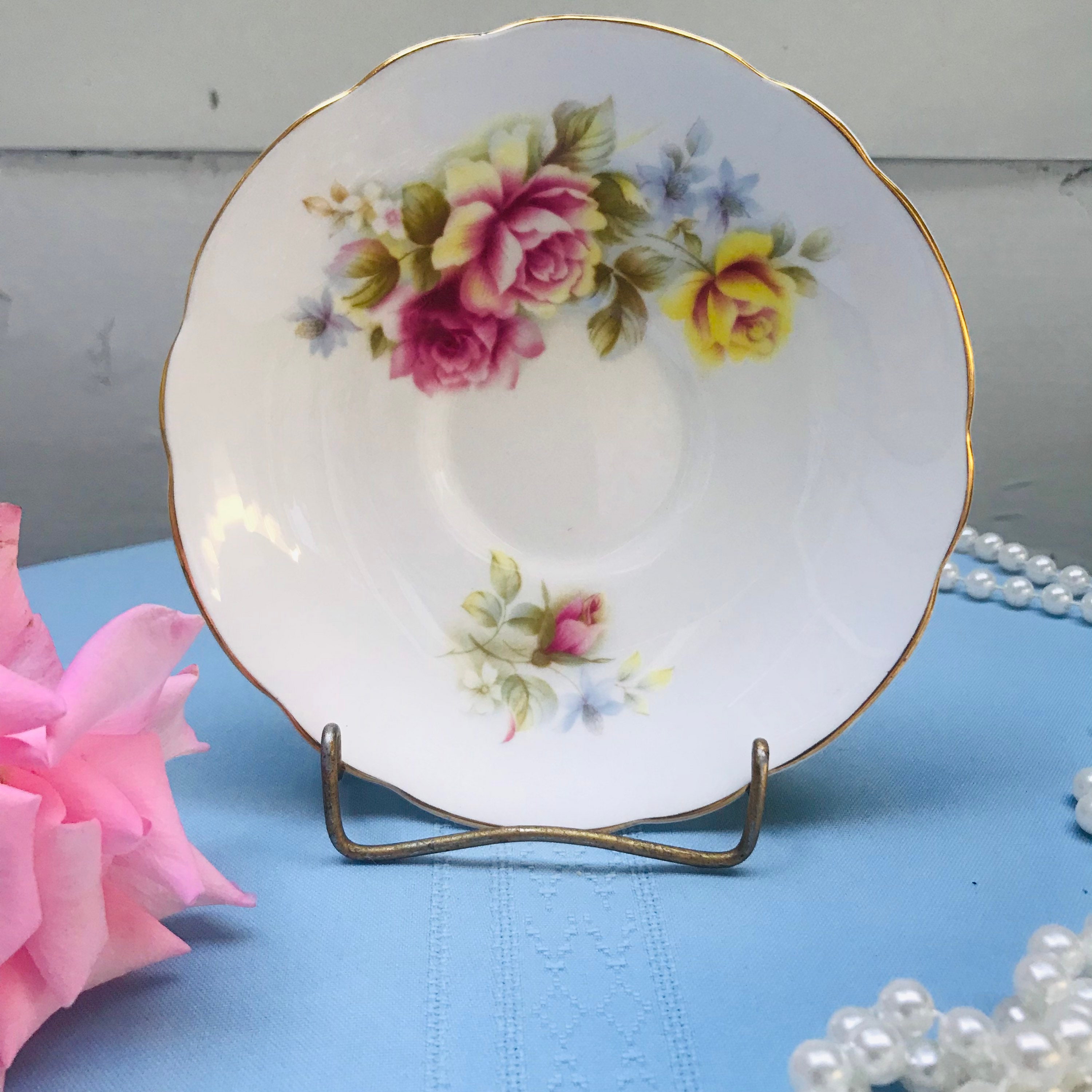 Vintage Regency Bone China Floral Teacup and Saucer Set - Etsy