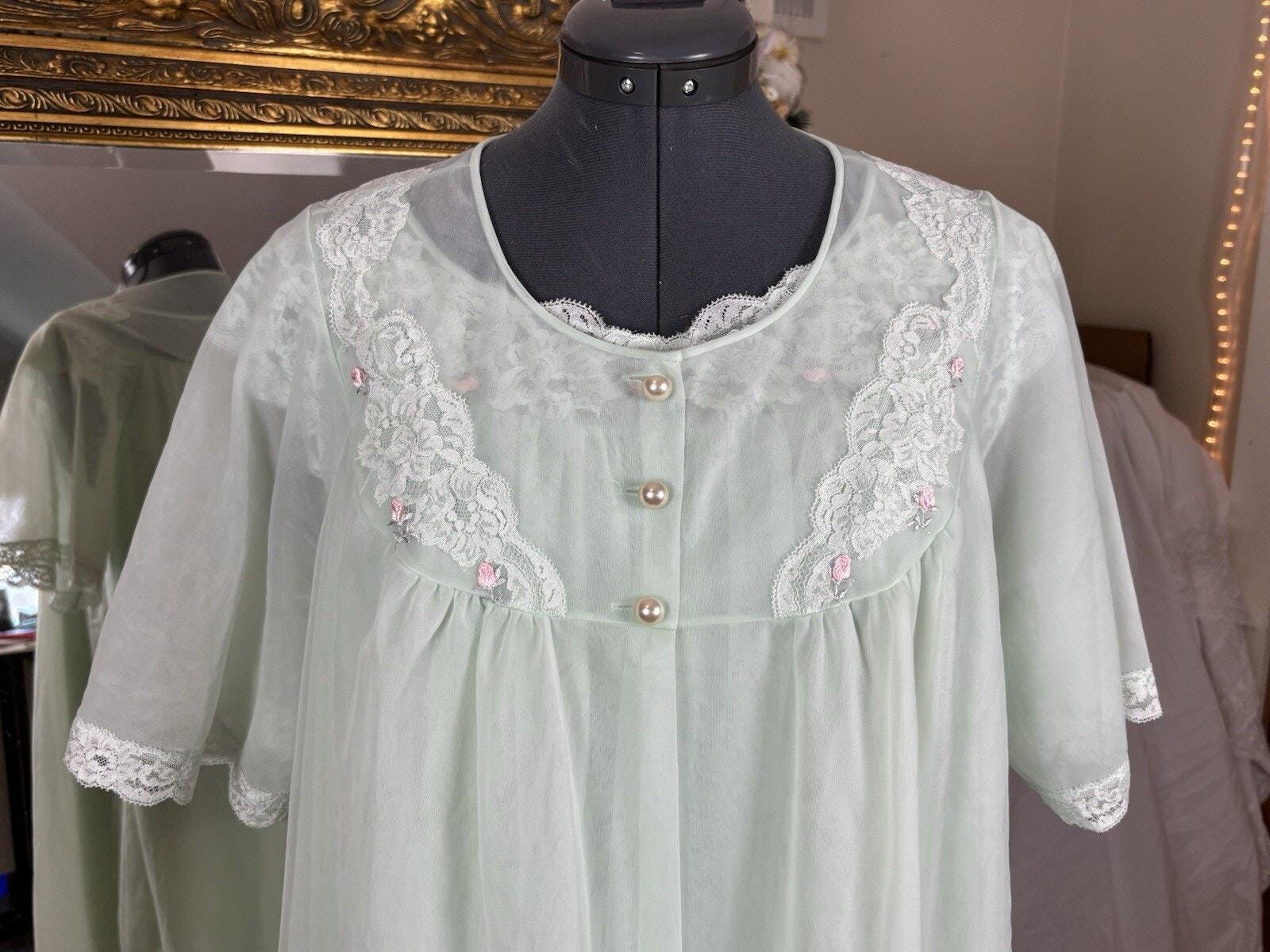 Vintage 1960s Shadowline Peignoir Set Robe Gown Sz Med Mint Green Lace ...