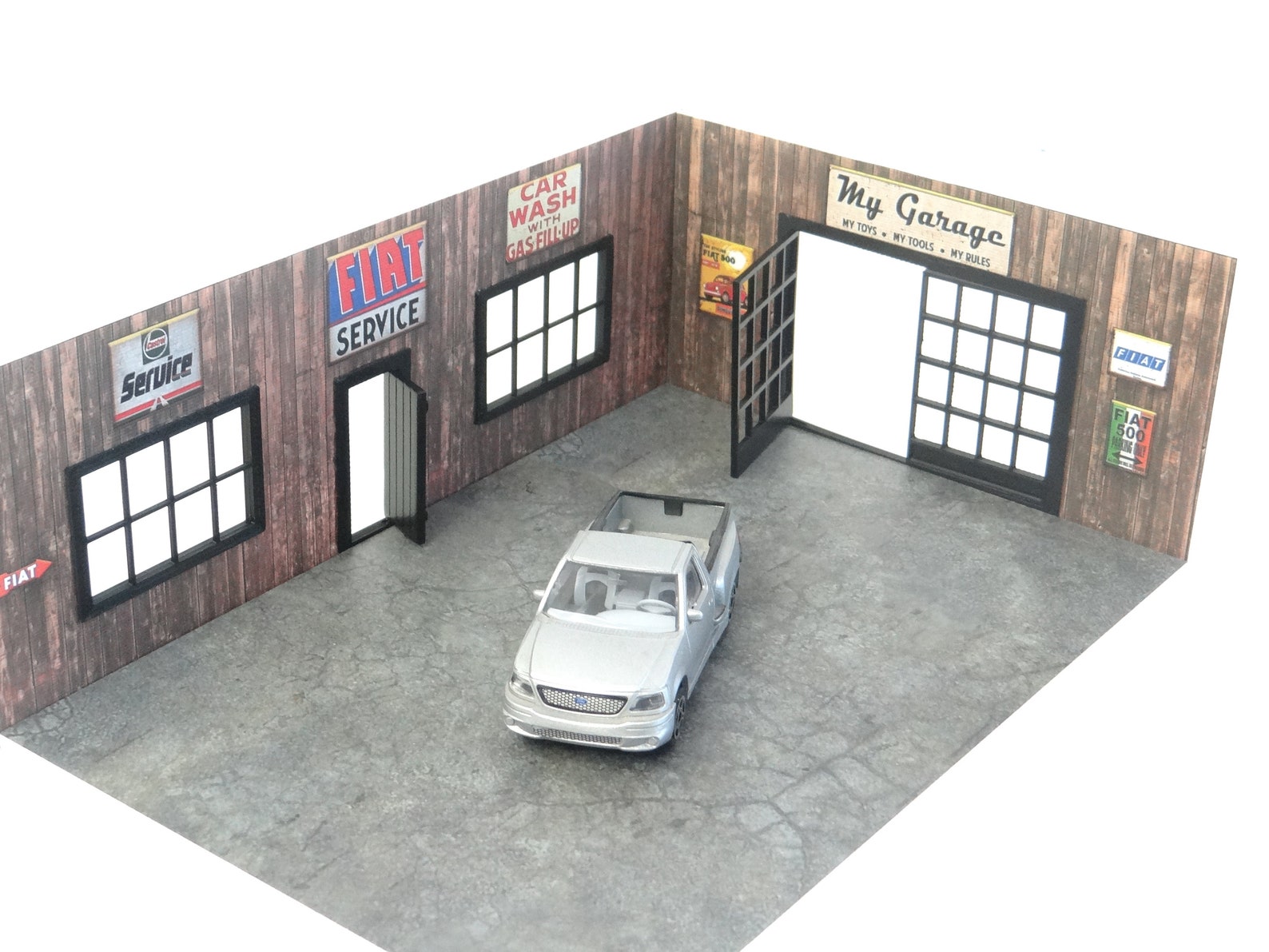 Scale 1:43 Diecast Car Models Display Auto Service Garage Models ...