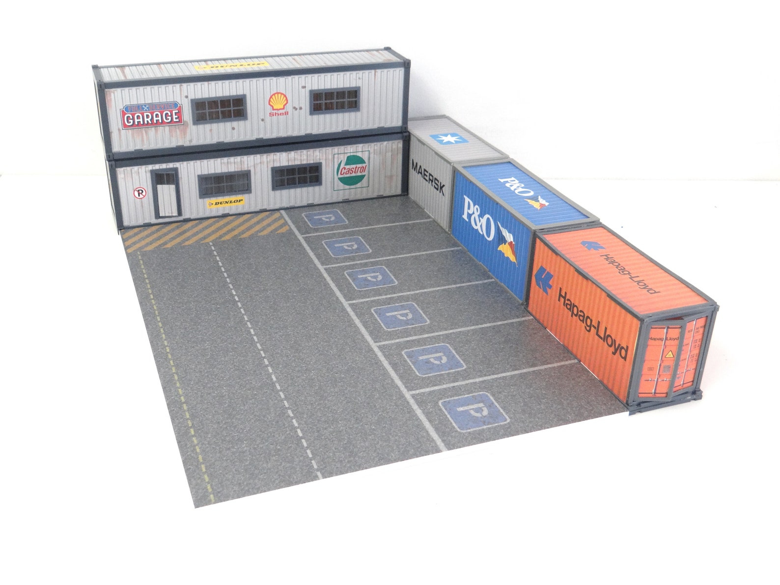 Scale 1:43 Diorama Office Containers With Big Parking Base Diecast Cars ...