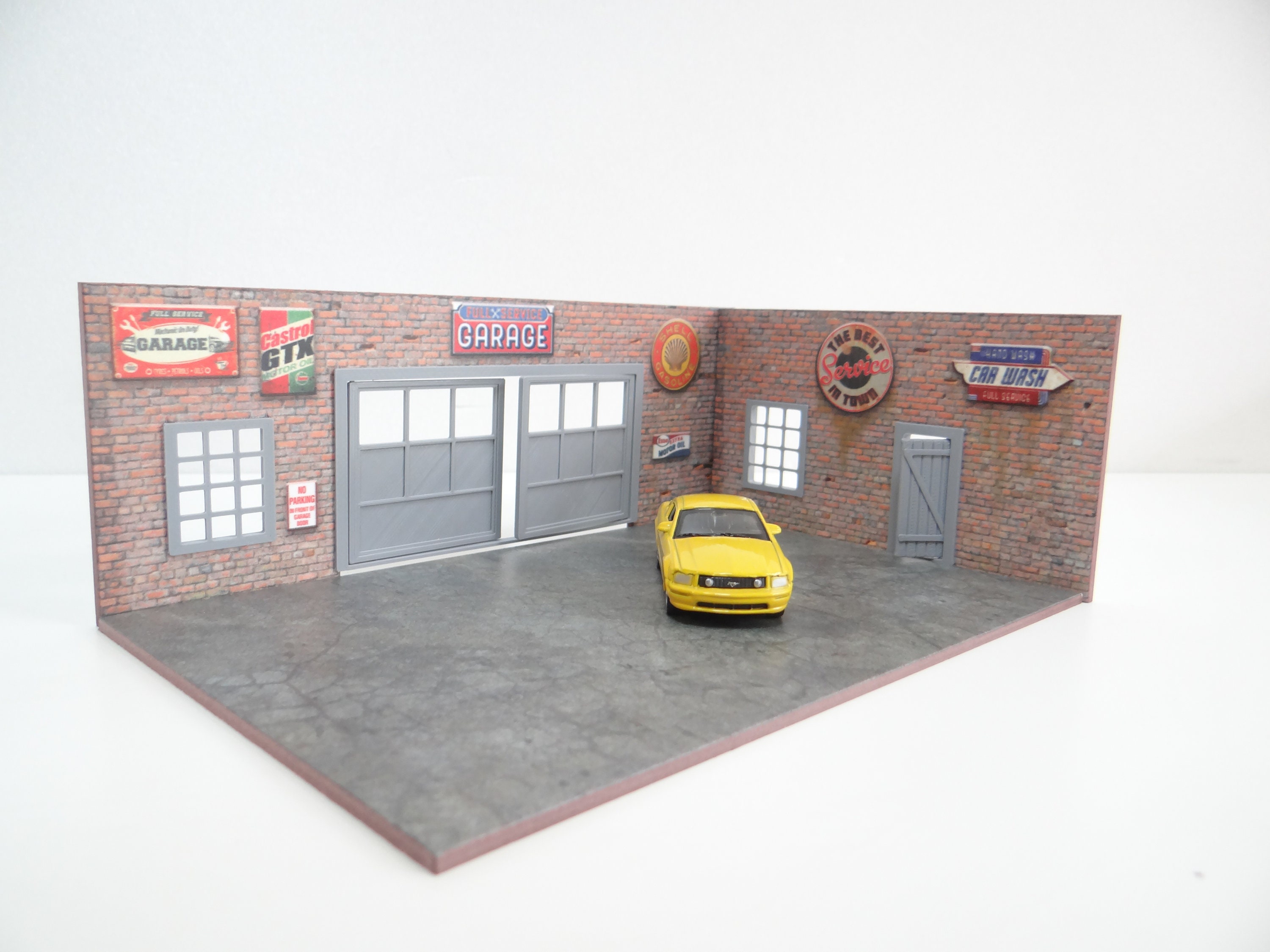 Miniature Brick Auto Service Display / Scale 1:60, 64 / Diorama Garages ...