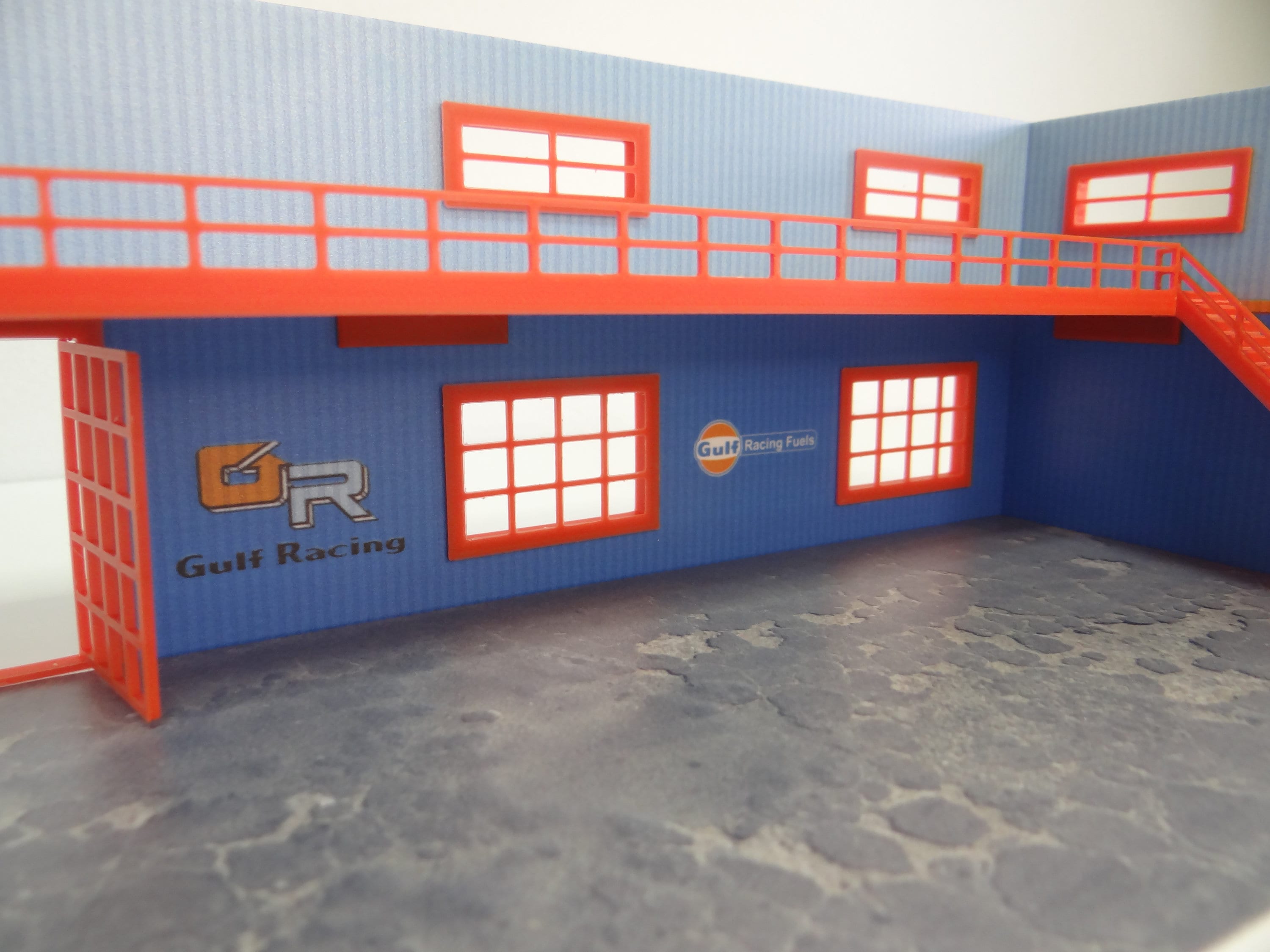 Diorama Two-floor Car Service Garage / Scale 1:60, 64 / Die-cast Car ...