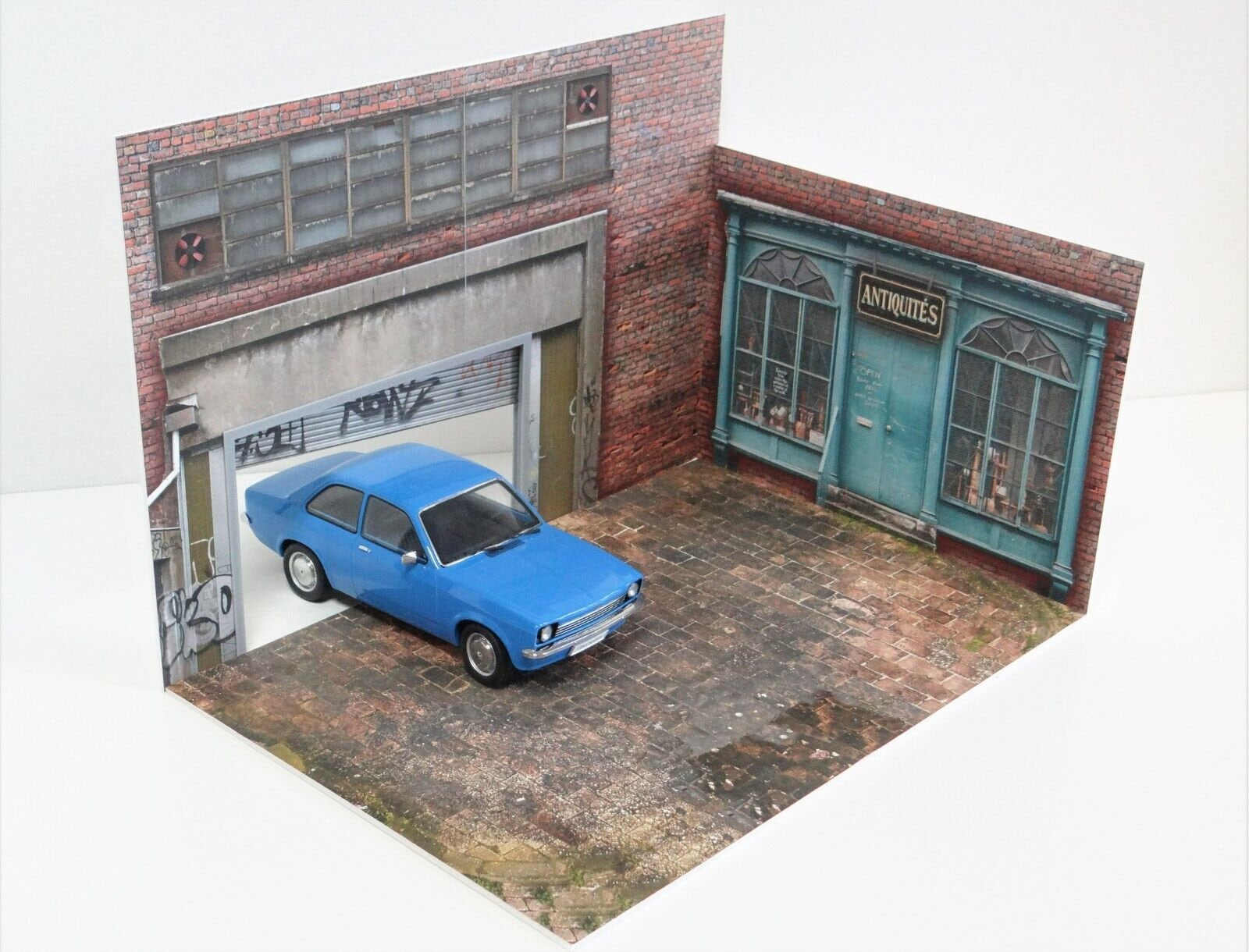 Car Models Display Scene 1/18 Street Store With Garage Diorama Model ...