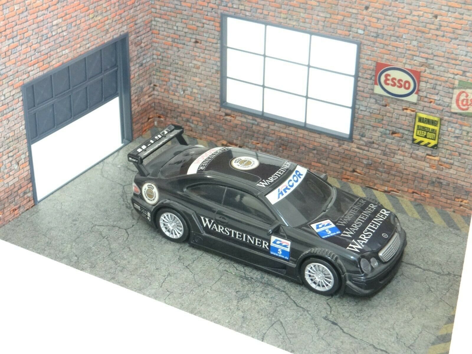 Brick Car Garage With Three Walls. Scale 1:24. Brick Auto Service ...