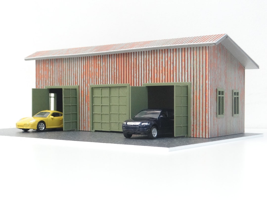 Diorama Car Garages, Old View With 3 Doors and Parking Base / Scale 1: ...