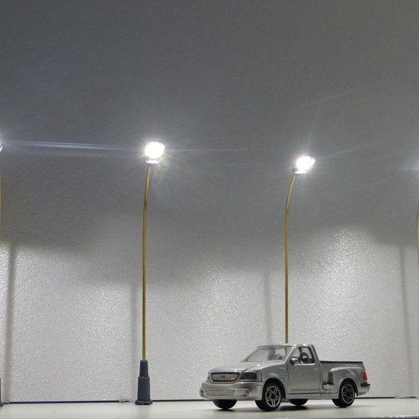 Scale Street Diorama - Etsy
