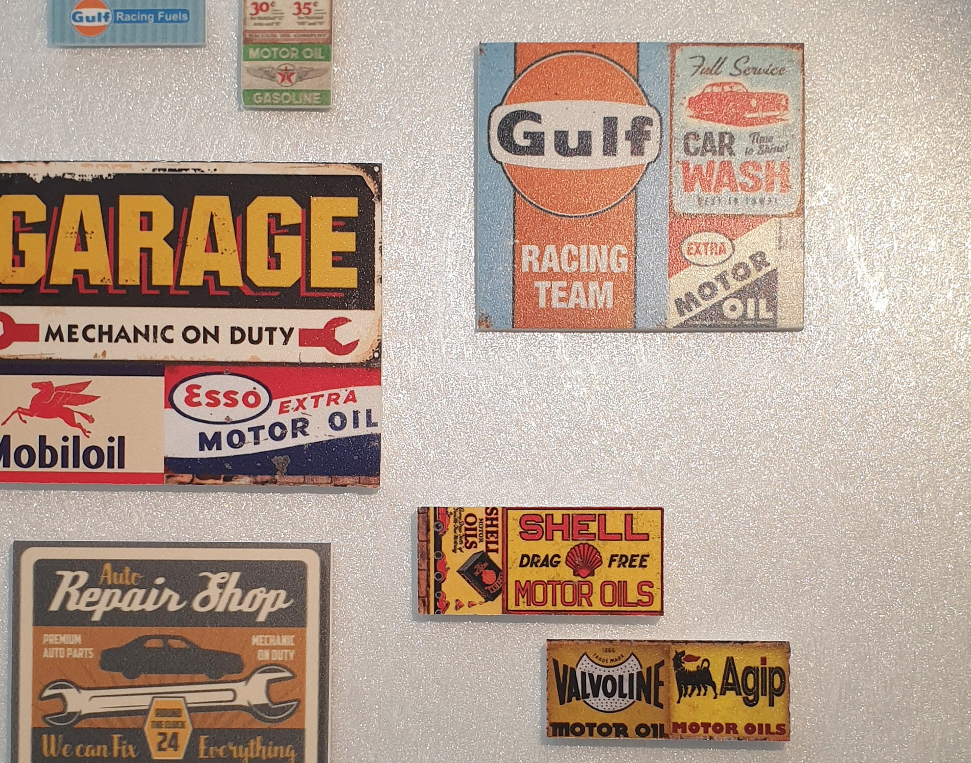 Diorama Sets of Advertising Signs. Accessories for Garage Models ...