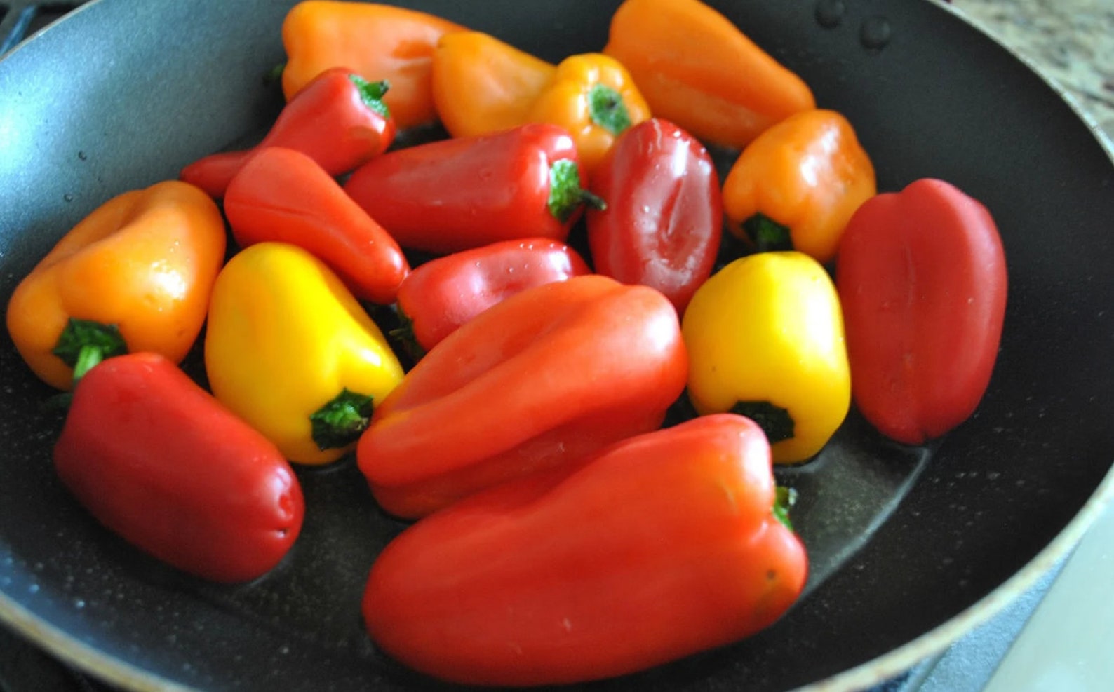 30+ Lunchbox Sweet Pepper Seeds – Heirloom Organic Non-gmo Mini Bell ...