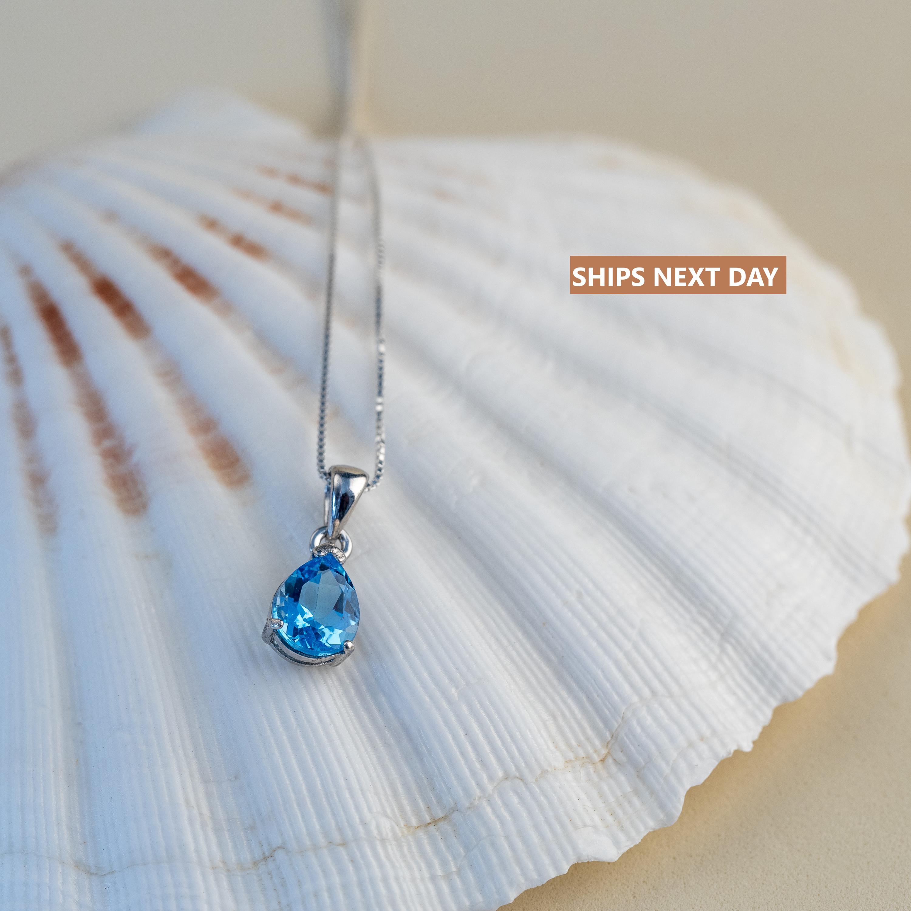Blue Rose Necklace - Etsy Blue Rose Necklace - Etsy