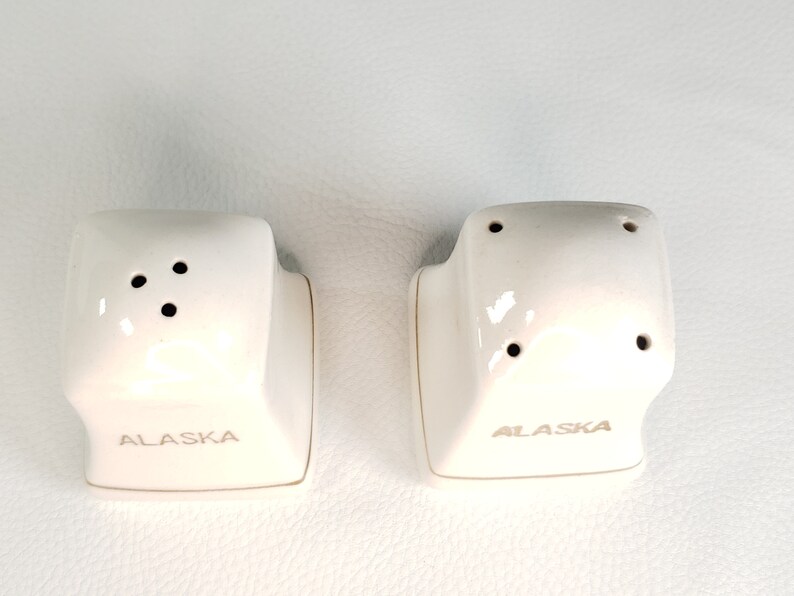 Alaska Eskimo Salt & Pepper Shaker/made in Japan - Etsy
