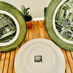 Set of Colonial Homestead Plates and Bowl - Etsy