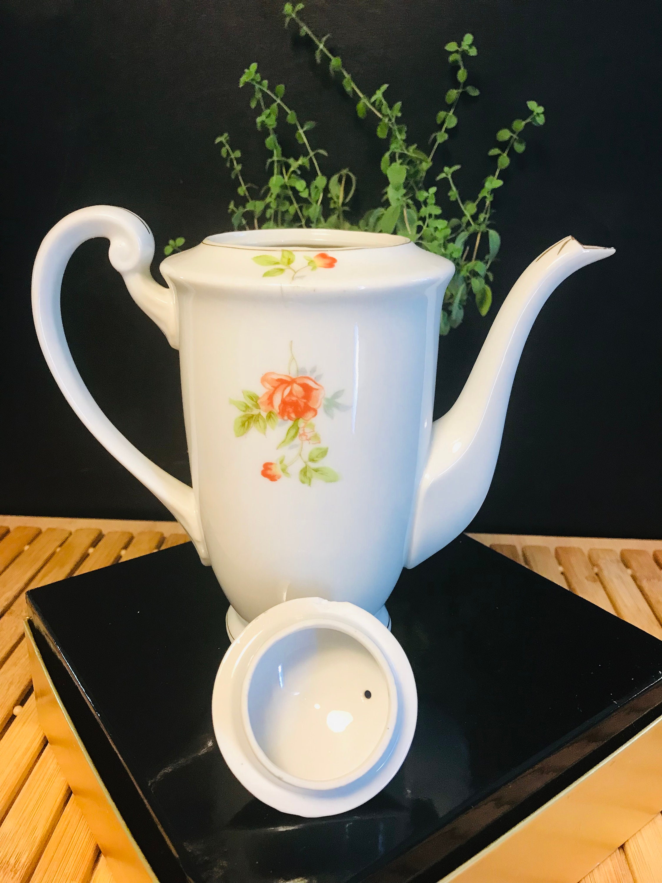 Vintage Porcelain Teapot Made in Occupied Japan. 1947 - 1952 - Etsy