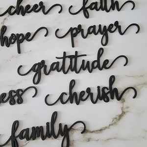 Christmas Place Setting Words, Christmas Place Cards, Merry Bright ...