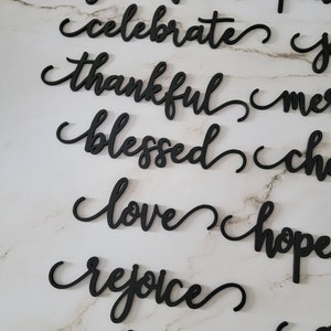 Christmas Place Setting Words, Christmas Place Cards, Merry Bright ...