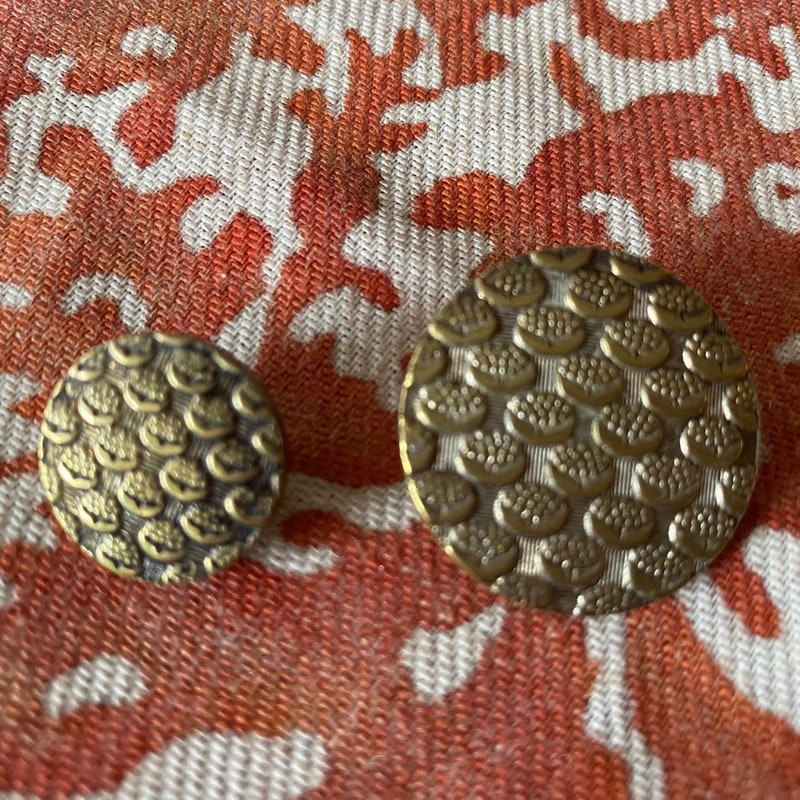 French Victorian Buttons - Etsy