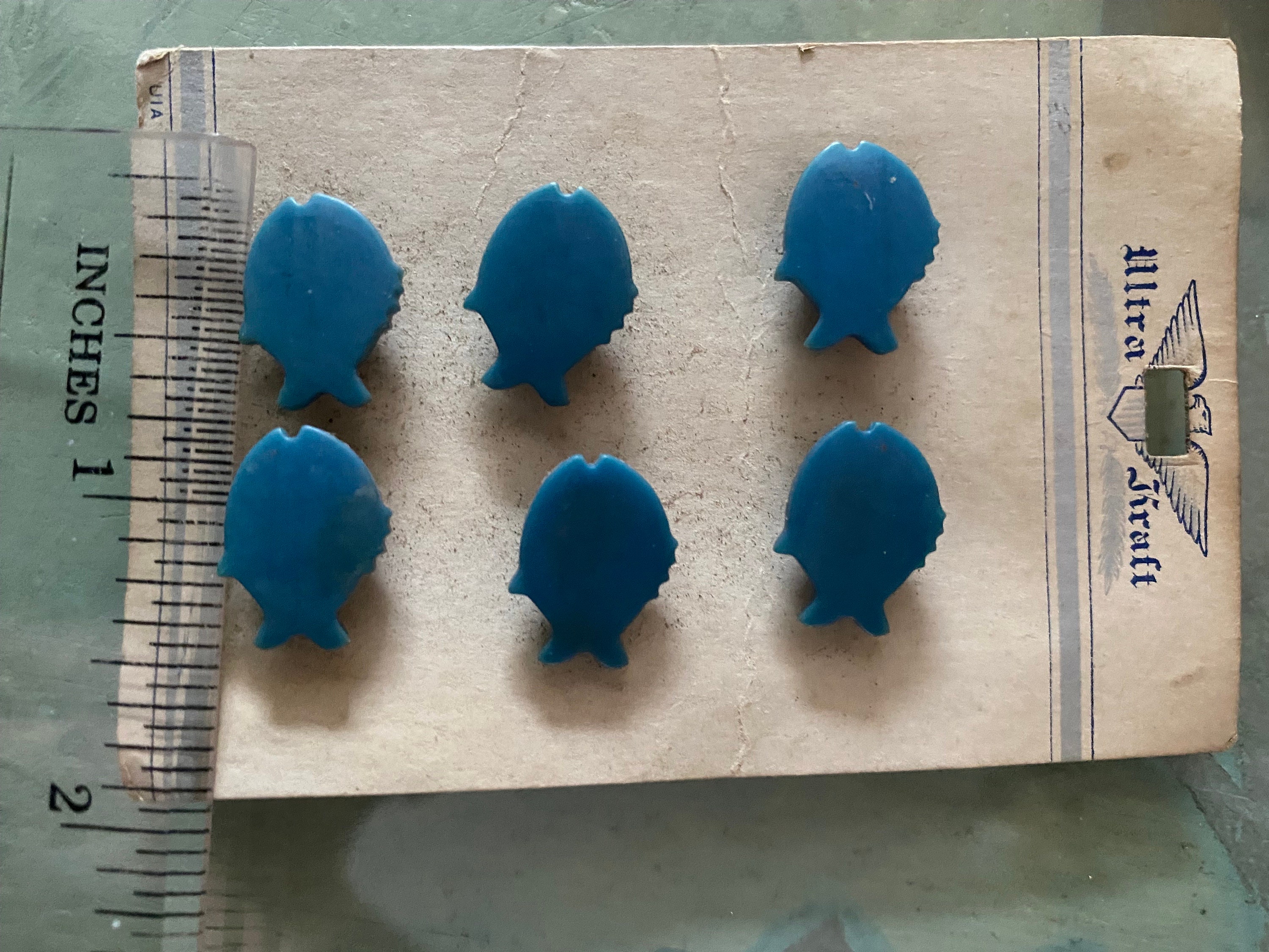 Teal BLUE MOON BAKELITE Set of Six 1930’s Realistic Scarce Fish Buttons ...