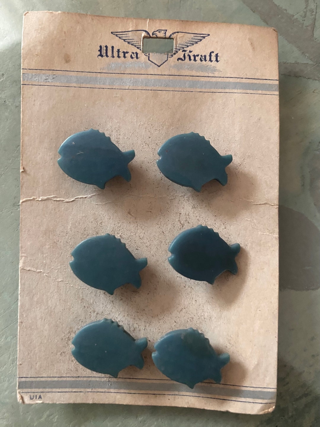 Teal BLUE MOON BAKELITE Set of Six 1930’s Realistic Scarce Fish Buttons ...