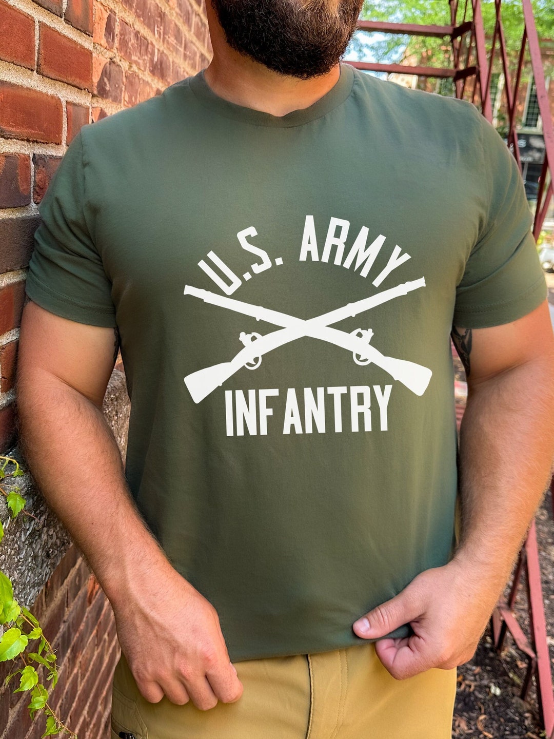 US Army Infantry T-shirt: Veteran Cross Rifle Design - Etsy