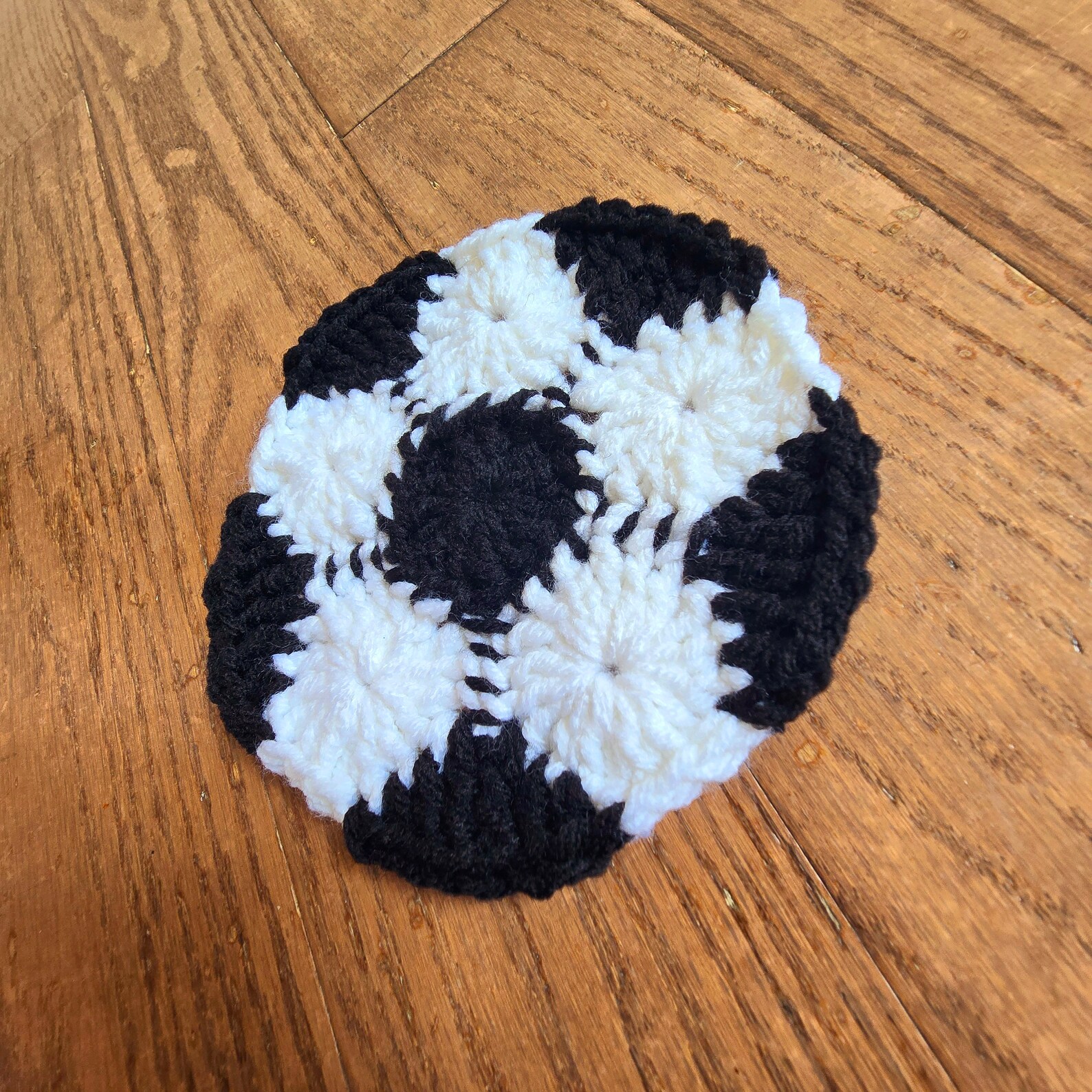 Soccer Ball Coaster Crochet Pattern: Sports Decor Applique (PDF Digital ...