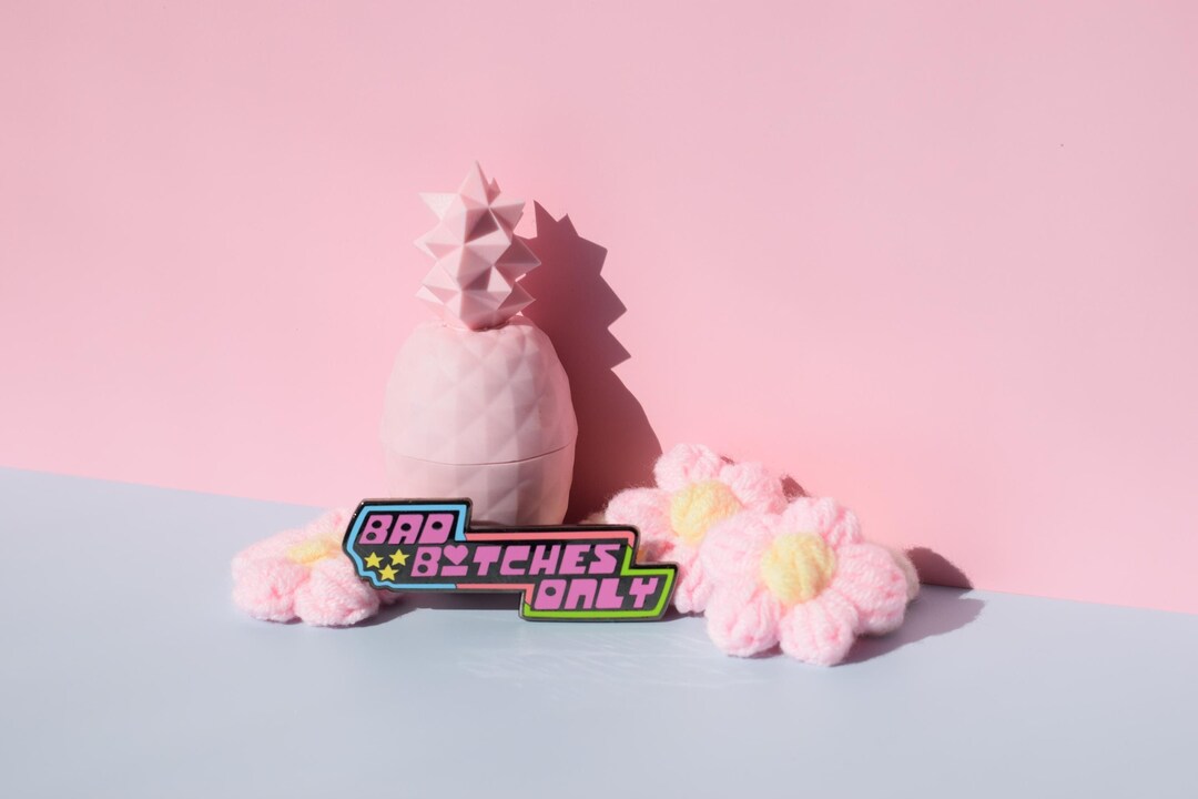 Powerpuff Bad Girls Club Pin Funny Hard Enamel Small Girl Power Gage ...