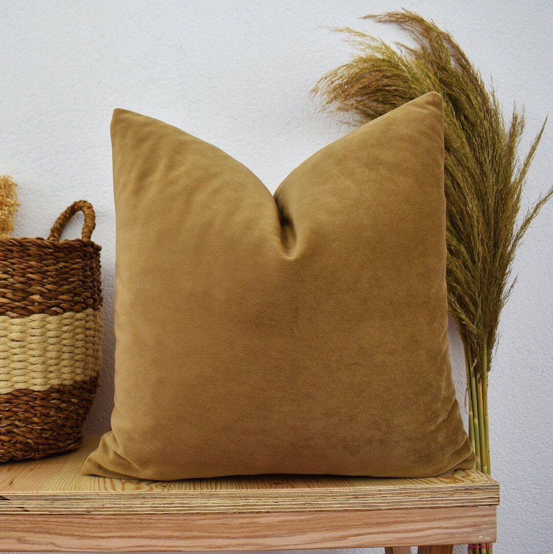 Camel Soft Velvet Throw Pillow Cover, Camel Luxury Velvet Cushion Cover ...