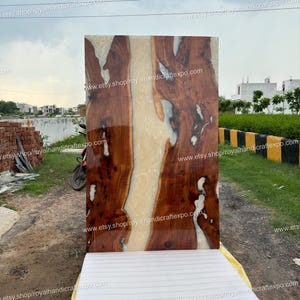 White Resin Epoxy Acacia Wood Dining Tabletop, Epoxy Living Room Table ...