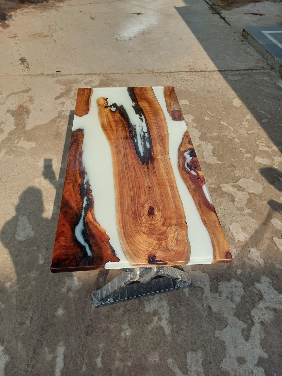 Live Acacia Epoxy Resin River Table: Custom Gaming Desk - Etsy