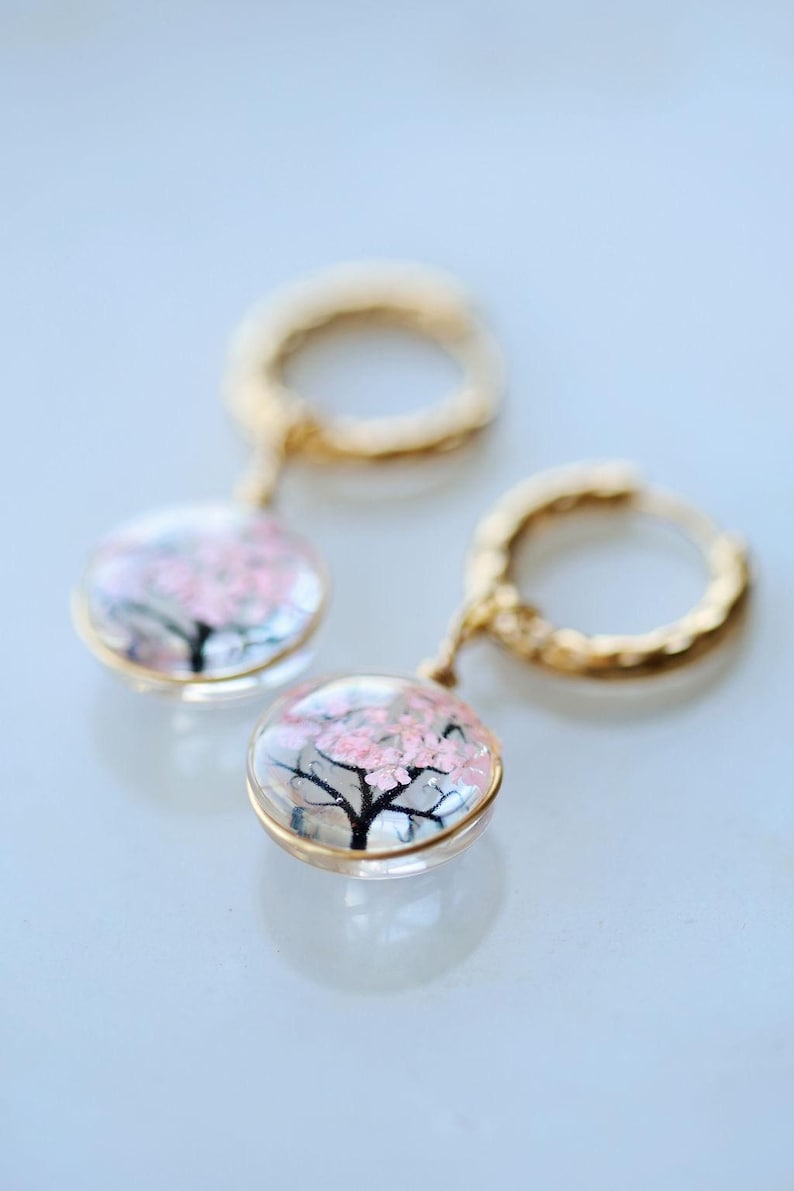 Real Flower With Resin ,tree of Life Necklace, Japan’s Cherry Blossom ...