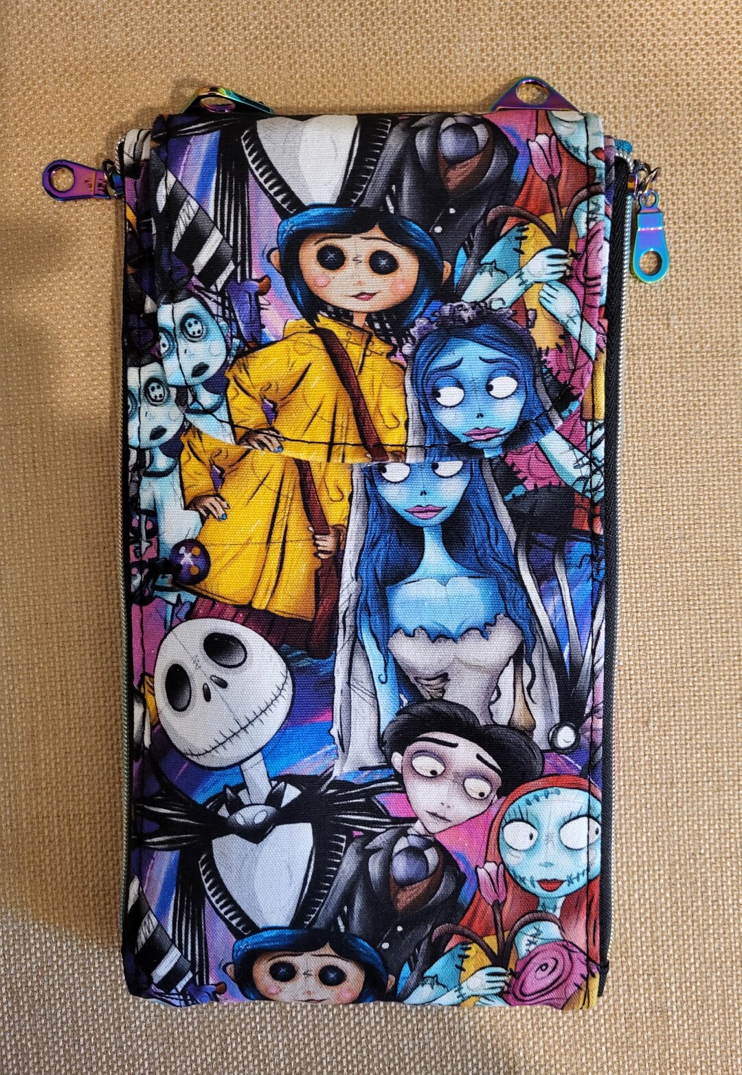 Tim Burton-themed Cell Phone Friendly Zip N Go Versatile Multi-way ...
