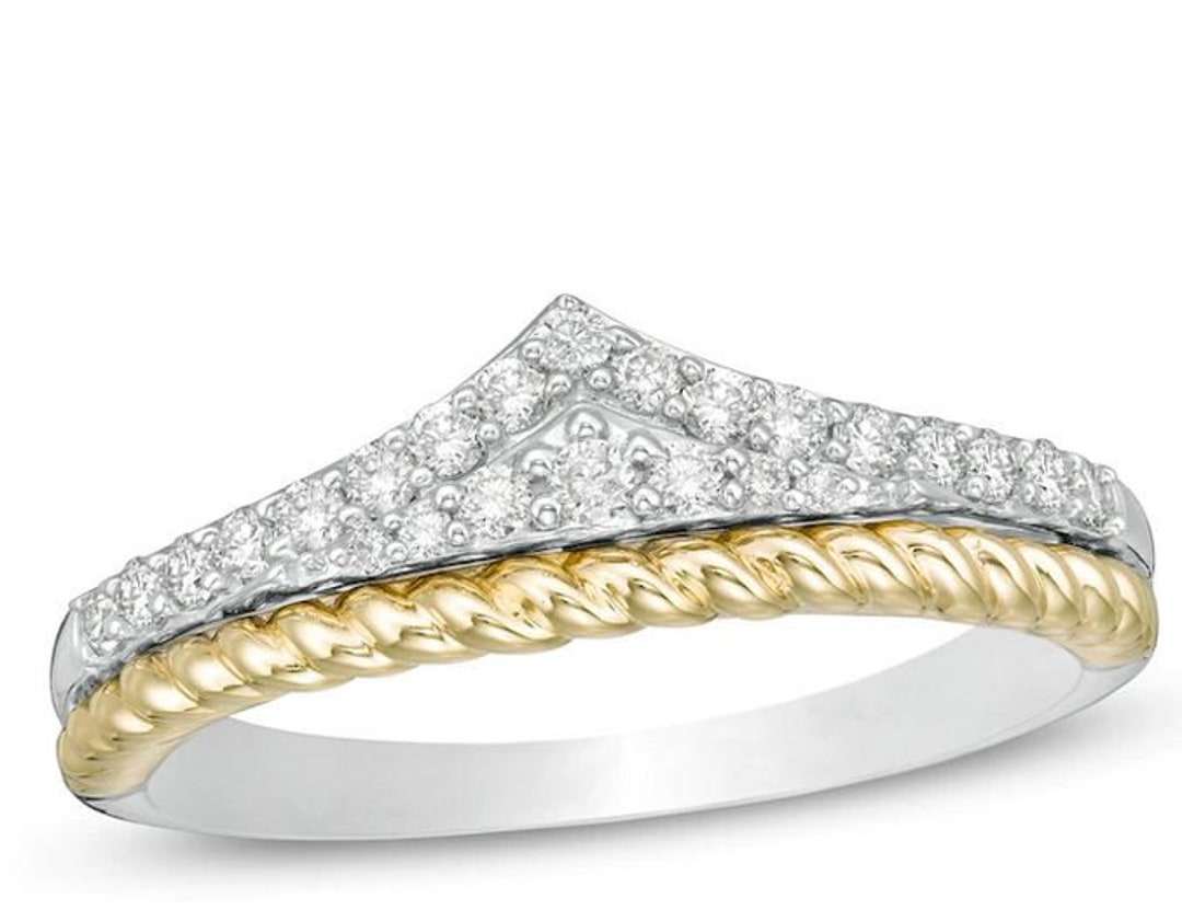 Wonder Woman Collection 1/4 CT. T.W. White Round Cut Diamond - Etsy