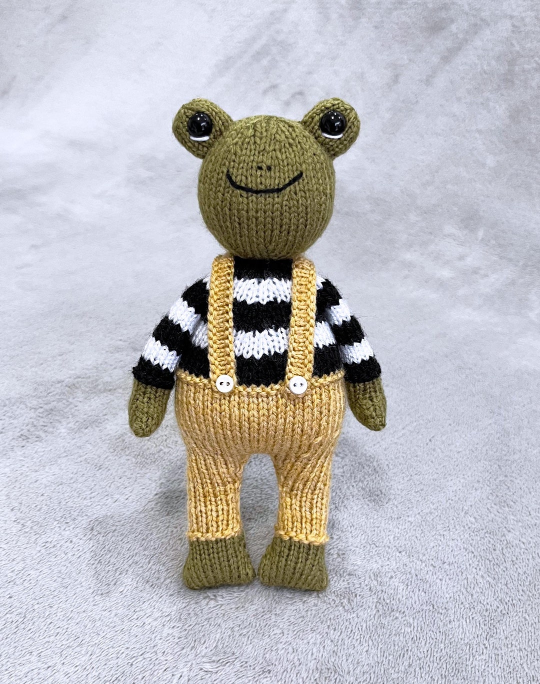 A Frog Knitting Pattern ON 2 NEEDLES, Knitting Stuffed Toy, Knitting ...