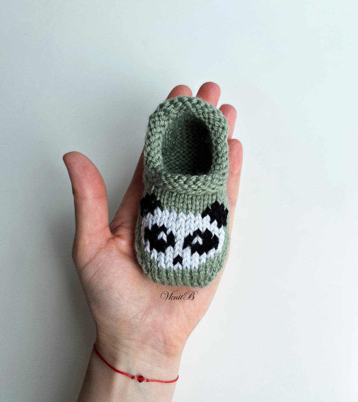 Baby Slippers Knitting Pattern 0-3m, Newborn Knitting Slippers, Cozy ...