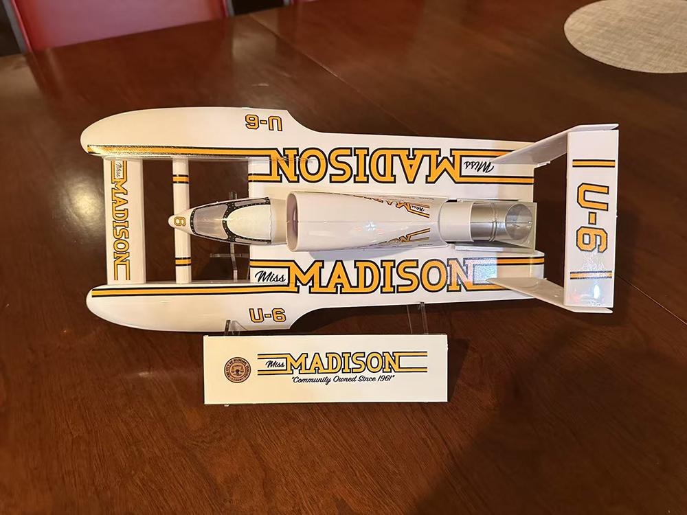 2025 - New 1/25th Scale Miss Madison Mechanical Unlimited Hydroplane ...