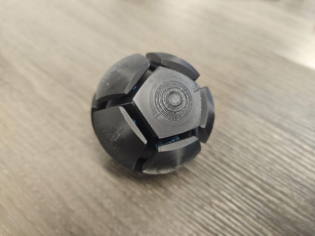 Clicky Fidget Ball - 3D Printed Fidget Toy - Etsy