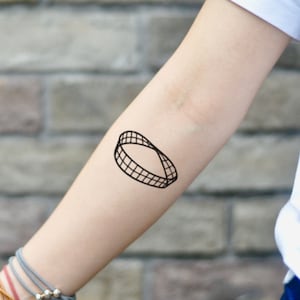 Mobius Strip Temporary Tattoo Sticker (set of 2) - Etsy