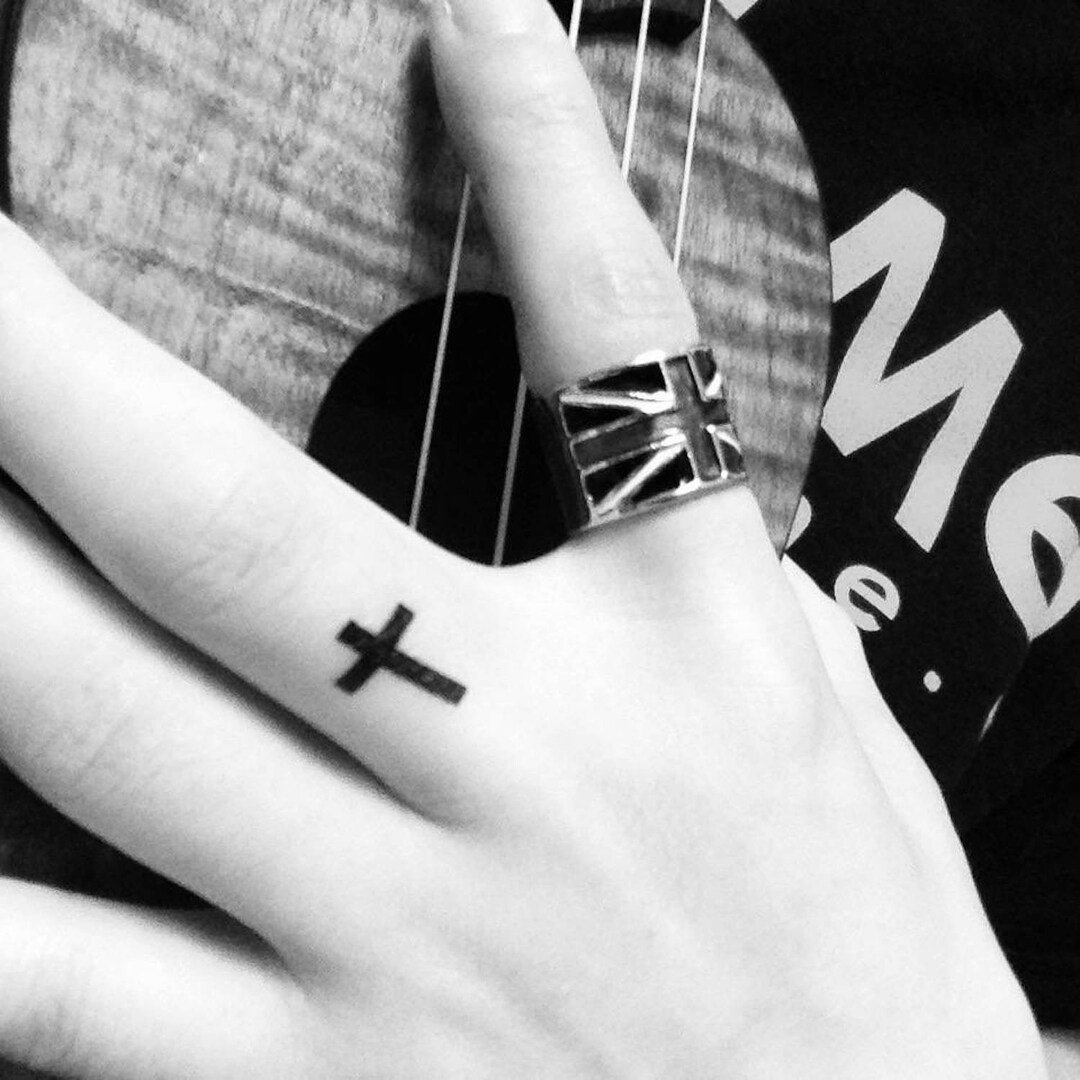 Little Cross Temporary Fake Tattoo Sticker (set of 4) - Etsy