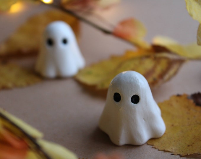 Tiny Clay Ghost Figure - Etsy