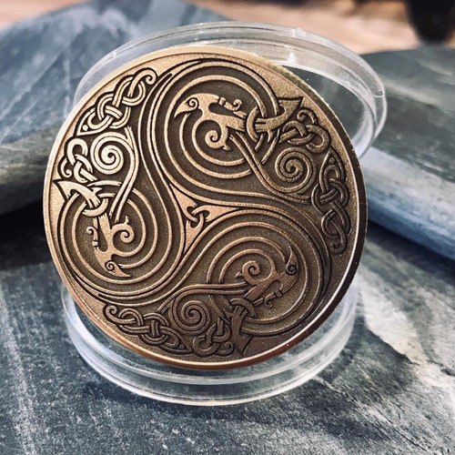 Vegvisir Viking Compass Coin - Etsy