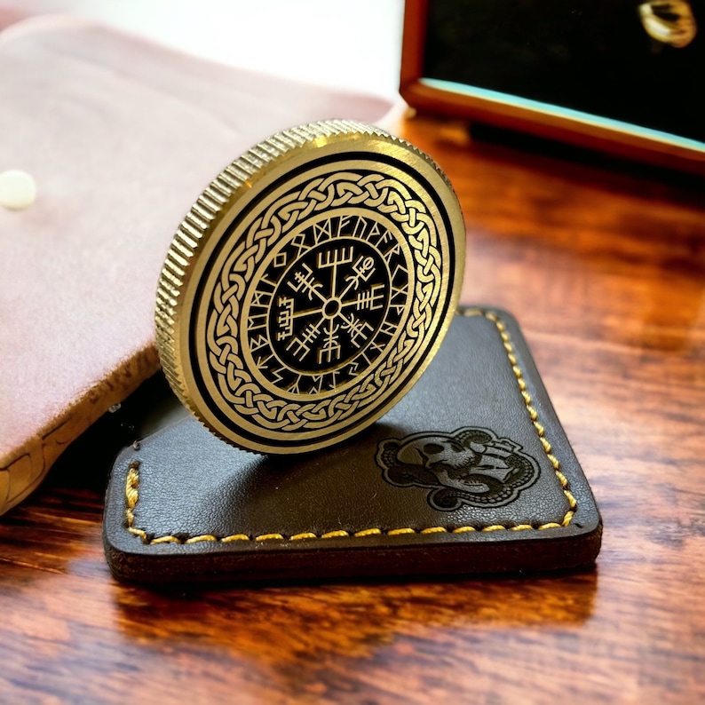 Vegvisir Viking Compass Coin - Etsy