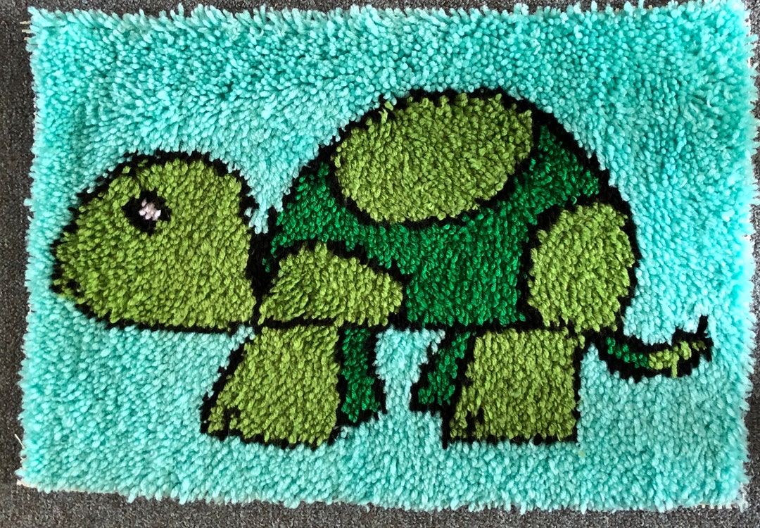 Completed Turtle Latch Hook Rug Unique/handmade - Etsy Canada