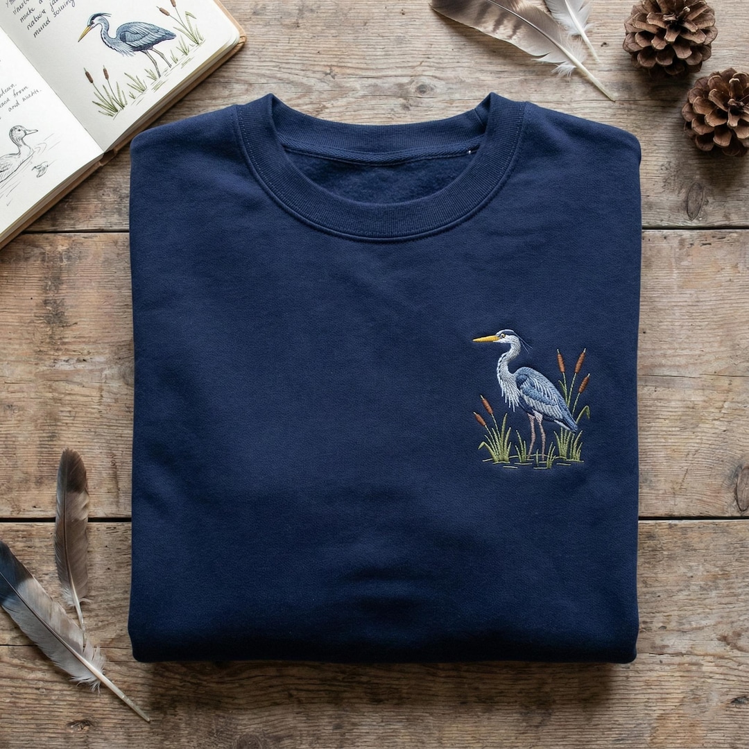 Great Blue Heron Bird Embroidered Jumper, Nature Lover Sweatshirt ...