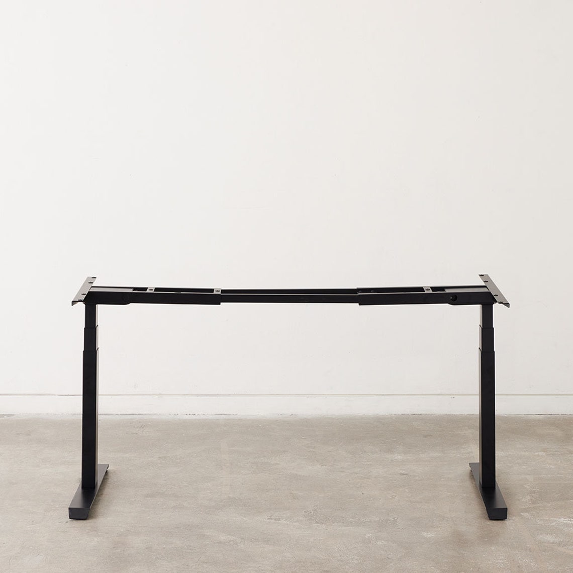 Ash Grey Sit Stand Desk With Black DIY Desk Frame for a Minimalist Home ...