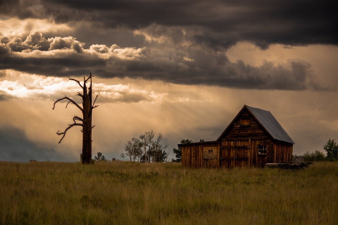 Old Barn Photograph, Rustic Photo, Rustic Home Decor, Farmhouse Decor ...