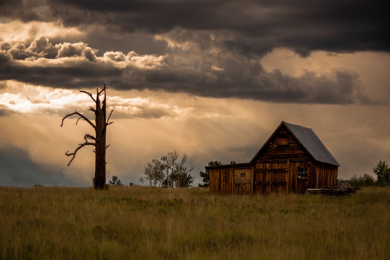 Old Barn Photograph, Rustic Photo, Rustic Home Decor, Farmhouse Decor ...