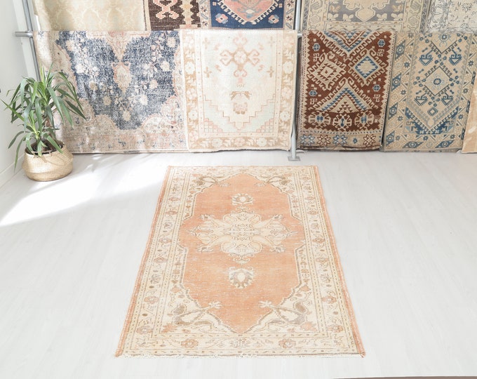 Vintage rug ideas - Etsy