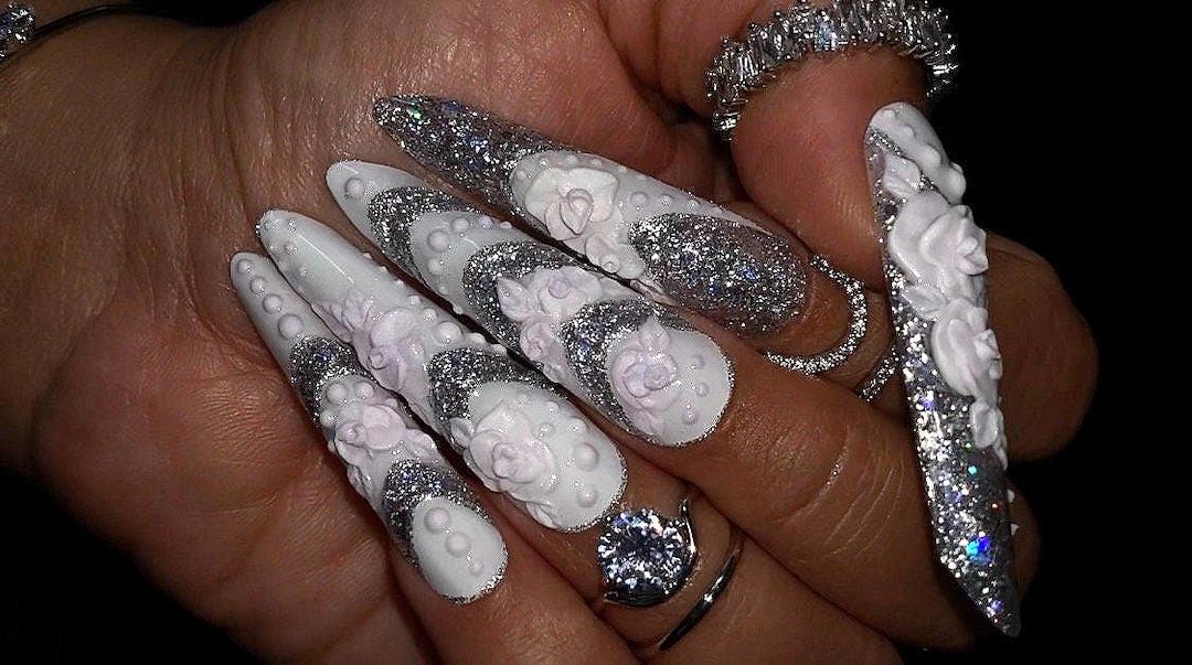 3D Rose Press on Nails, Silver Glitter, White Russian Almond Style ...